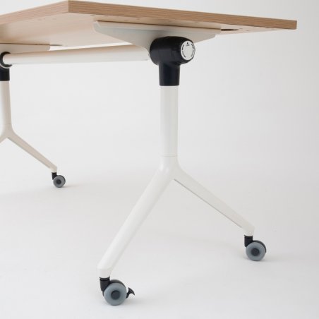 Table de réunion à roulettes rabattable ROLA | BD Mobilier